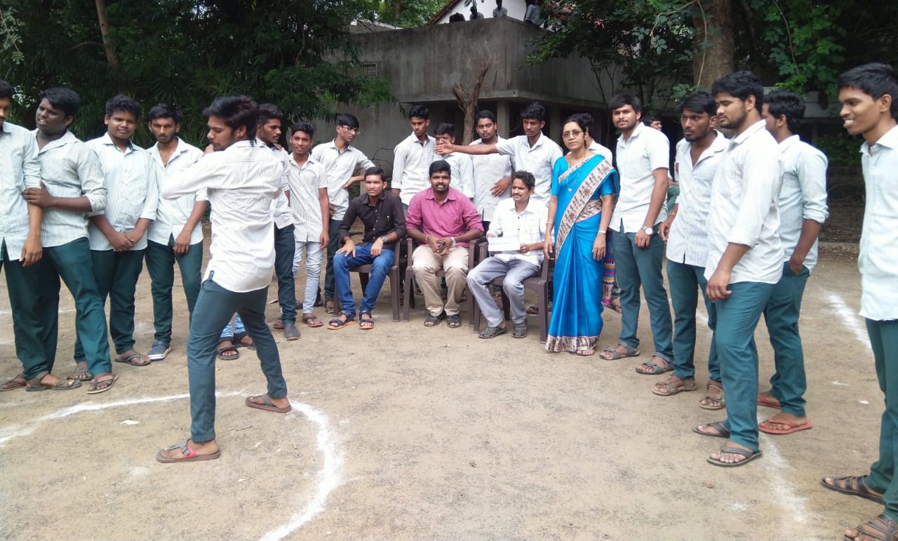 Govenment Degree College, Ravulapalem